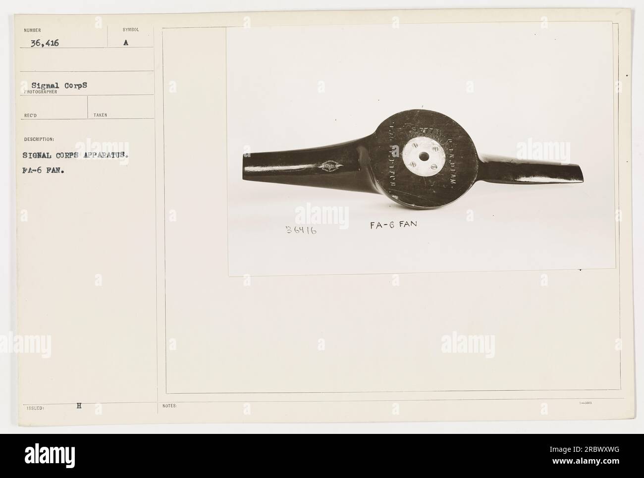 Soldiers using Signal Corps apparatus during World War One. The ...