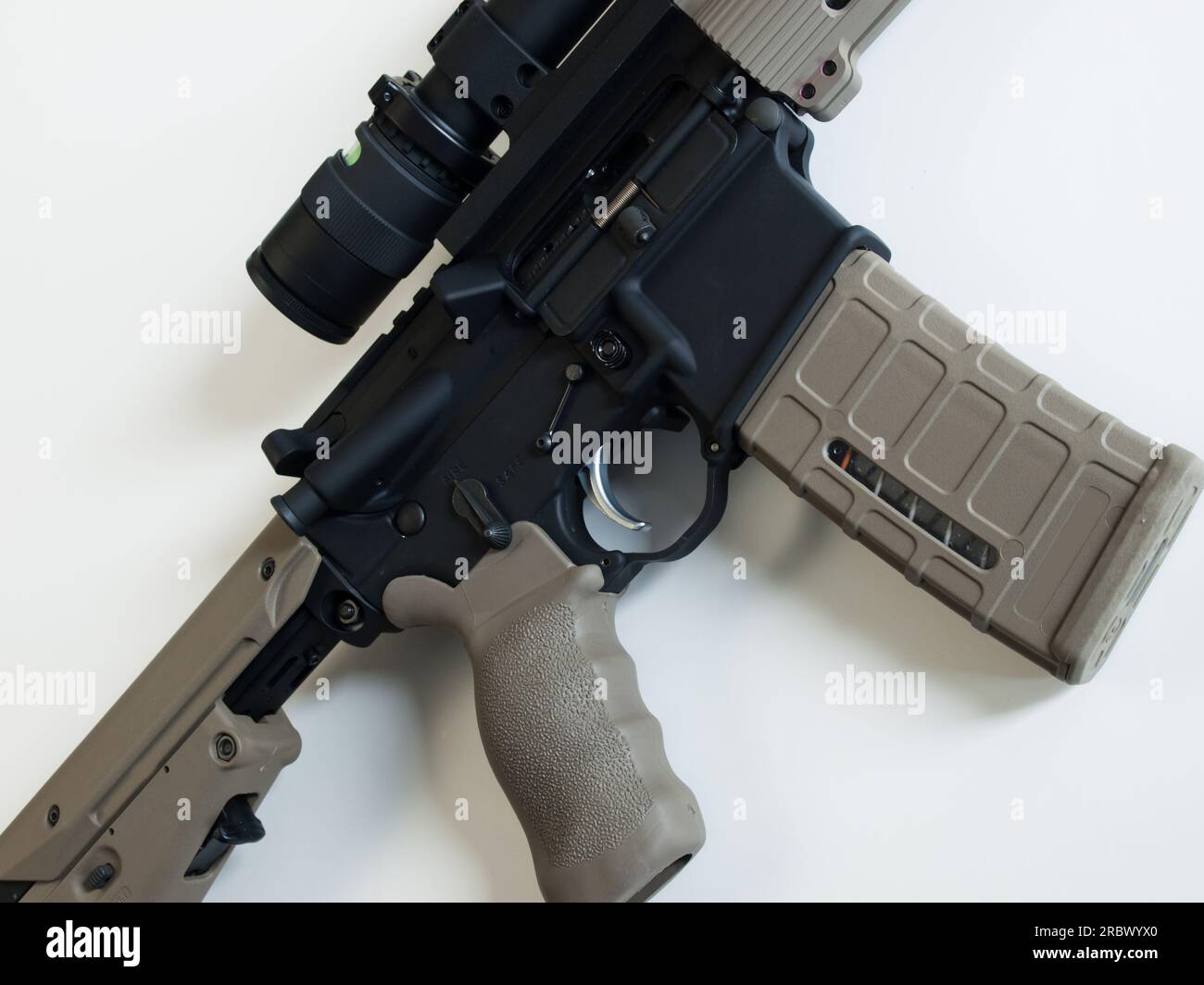 AR-15 Assault Rifle Stock Photo - Alamy