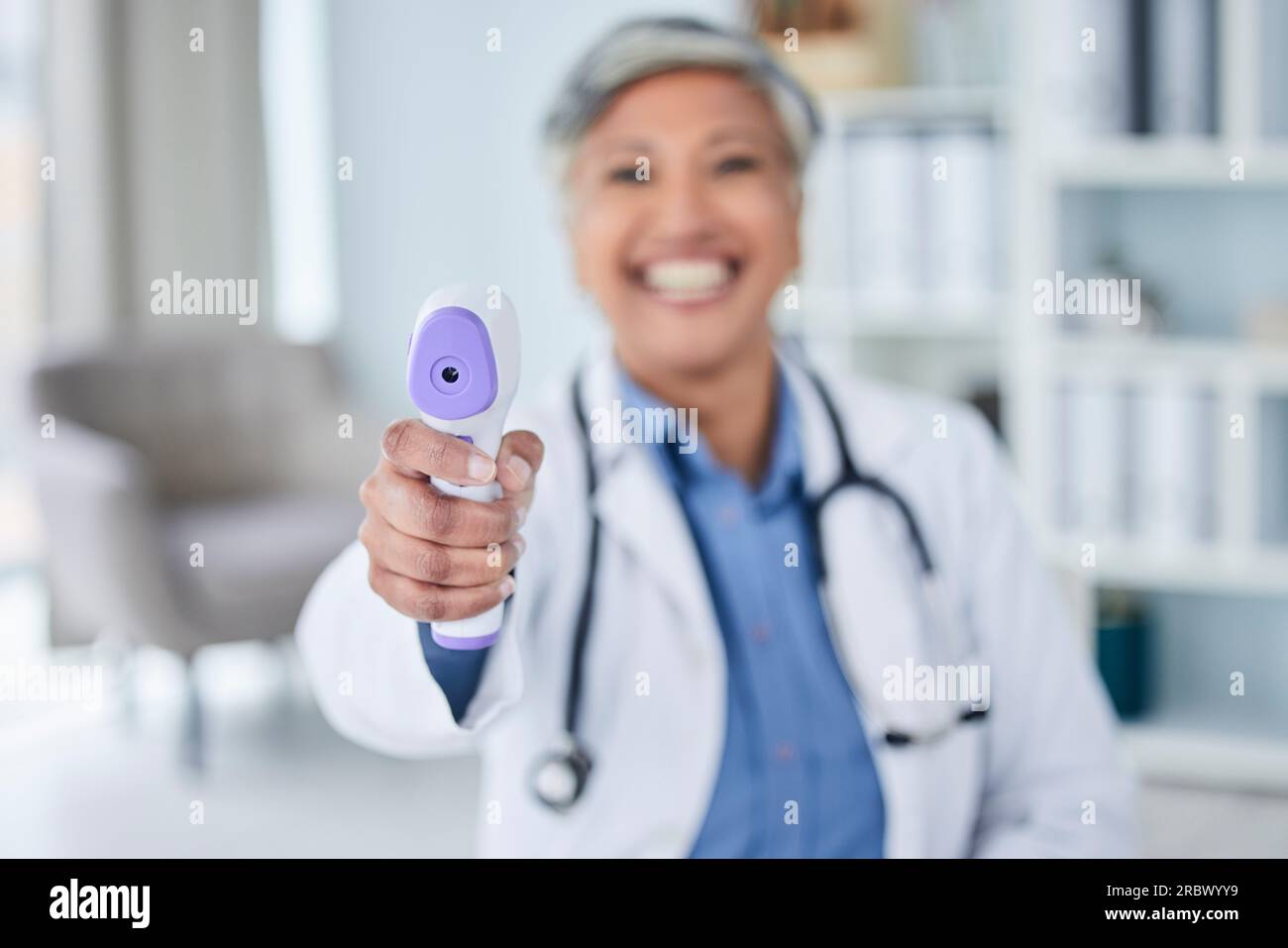 Laser infrared thermometer hi-res stock photography and images - Alamy