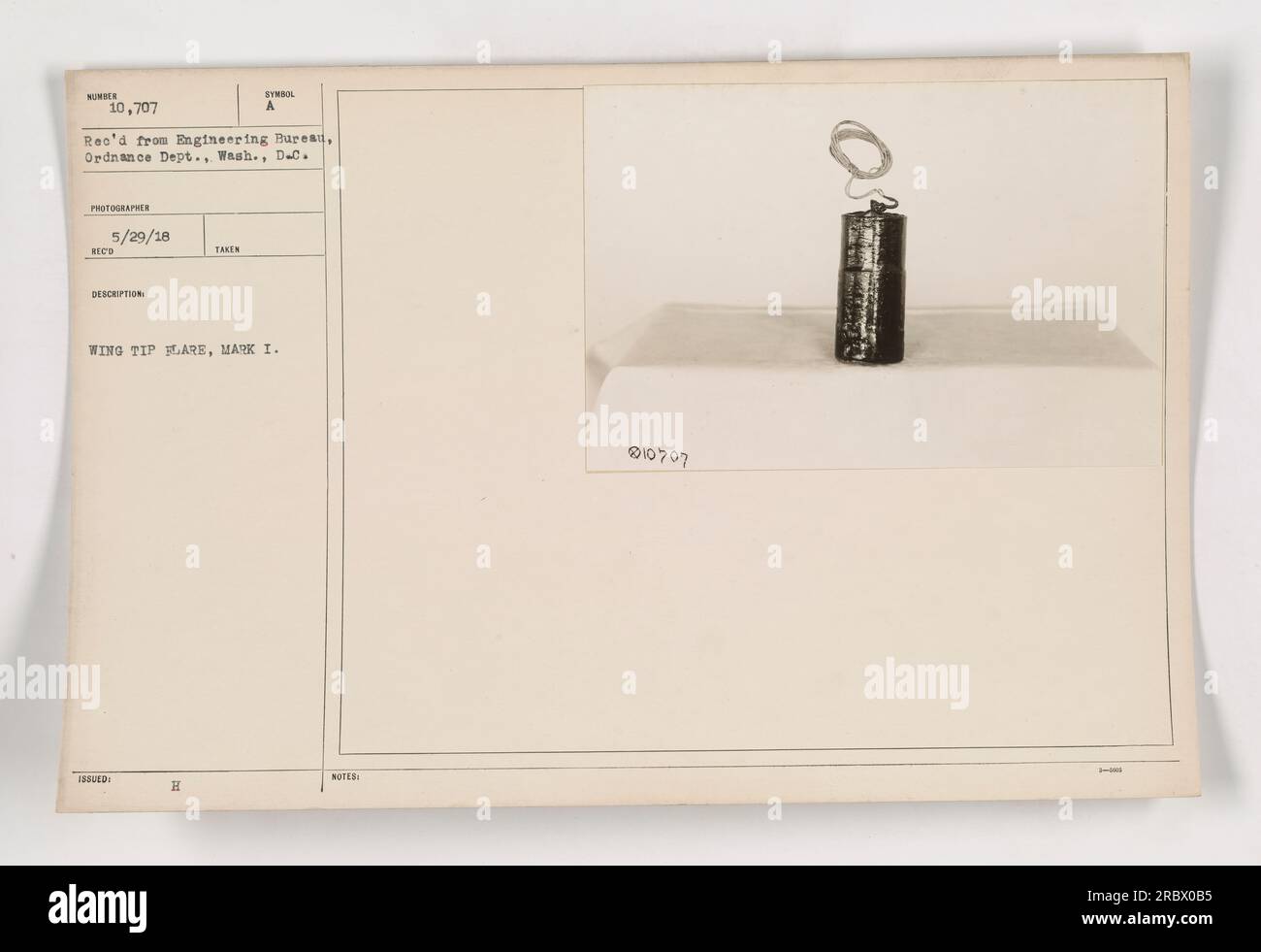 Wing tip flare hi-res stock photography and images - Alamy