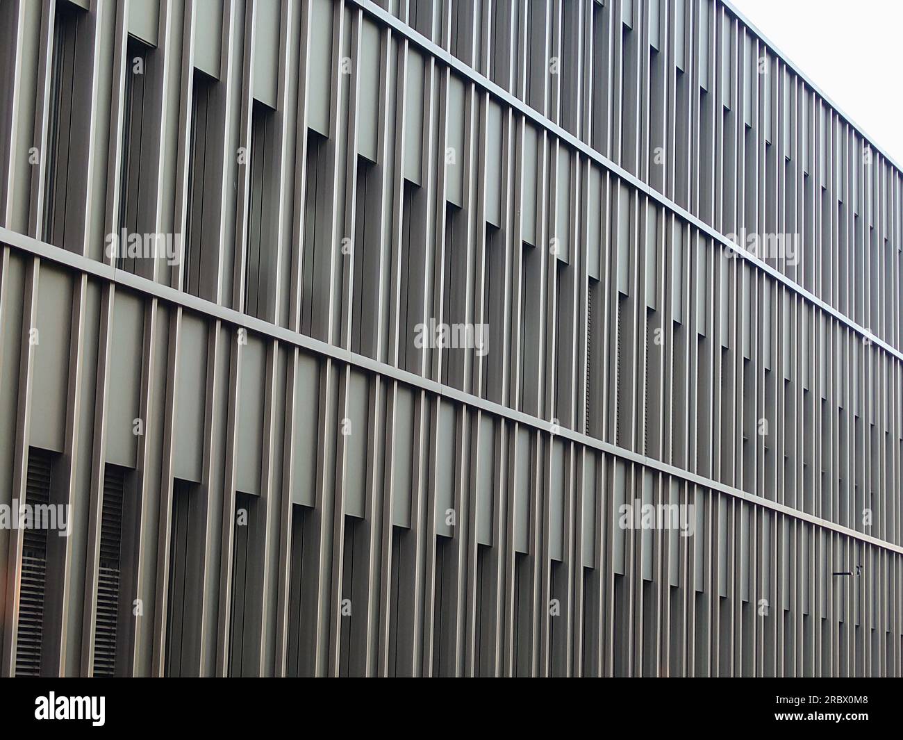 Modern building facade no windows hi-res stock photography and images ...