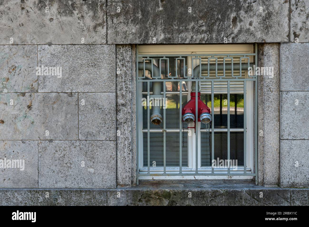 Prison window steel grating hi-res stock photography and images - Alamy