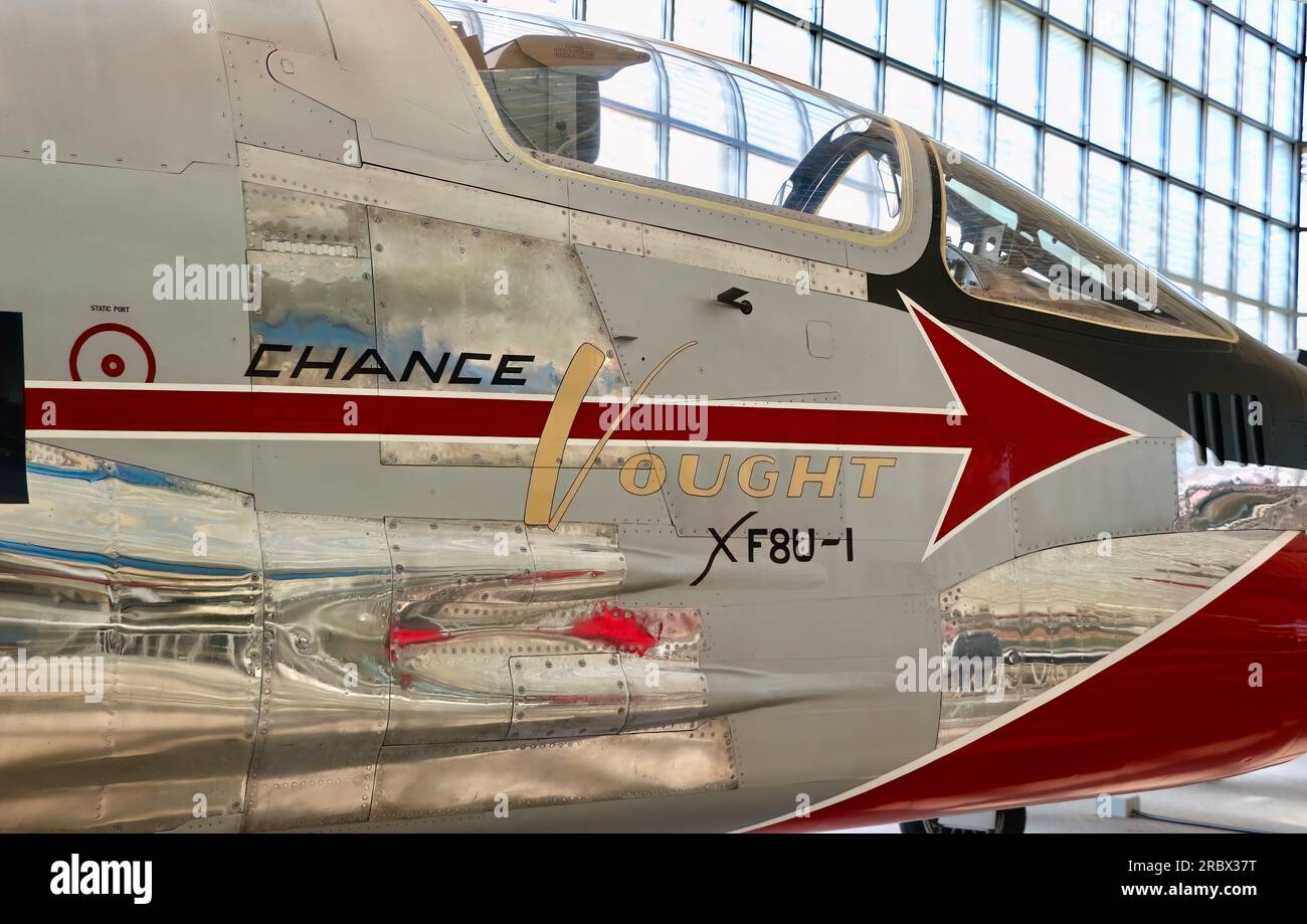 US navy Vought (XF-8A) XF8U-1 Crusader 899 prototype jet fighterThe ...