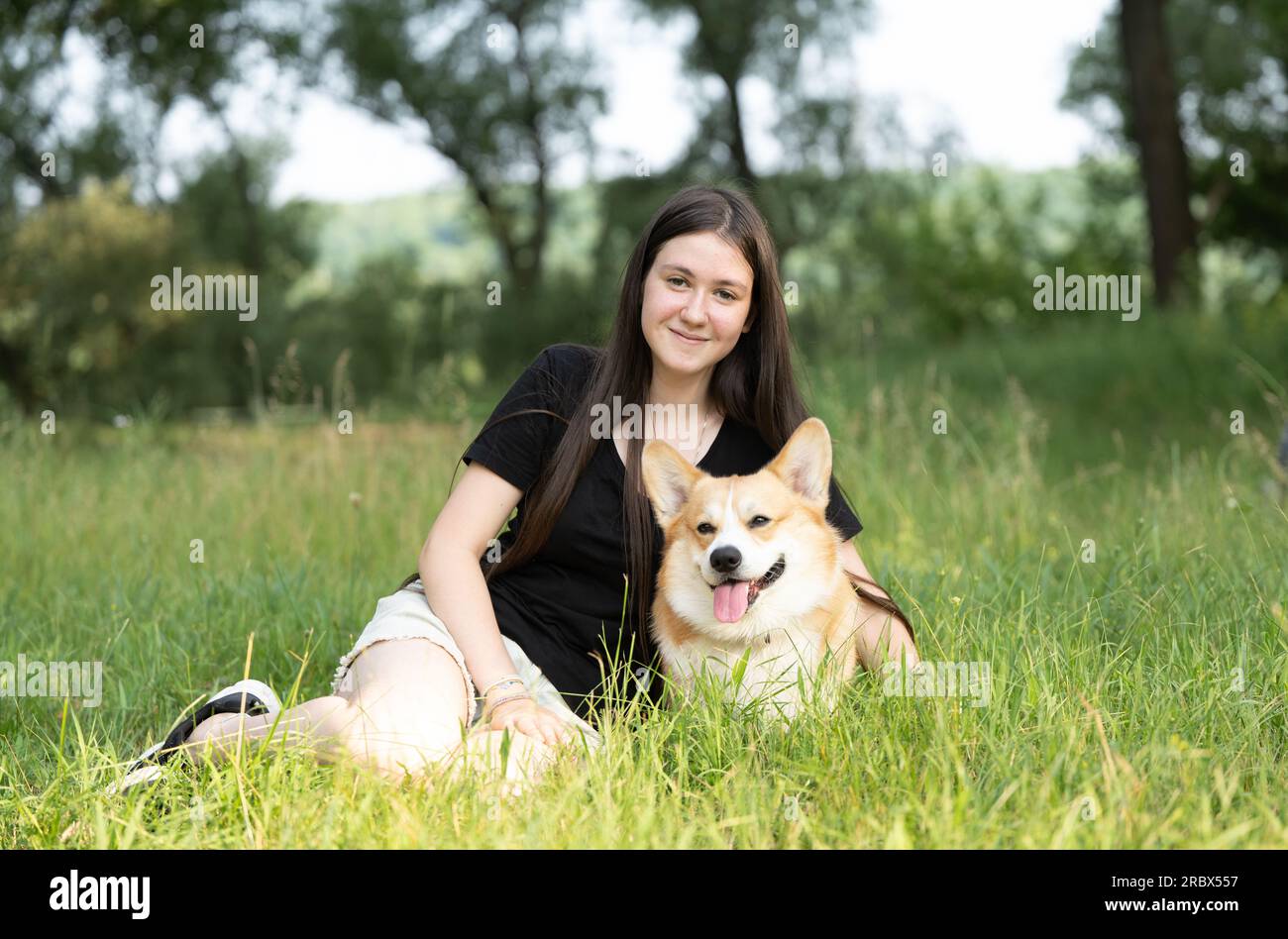 Corgi girl hi-res stock photography and images - Alamy