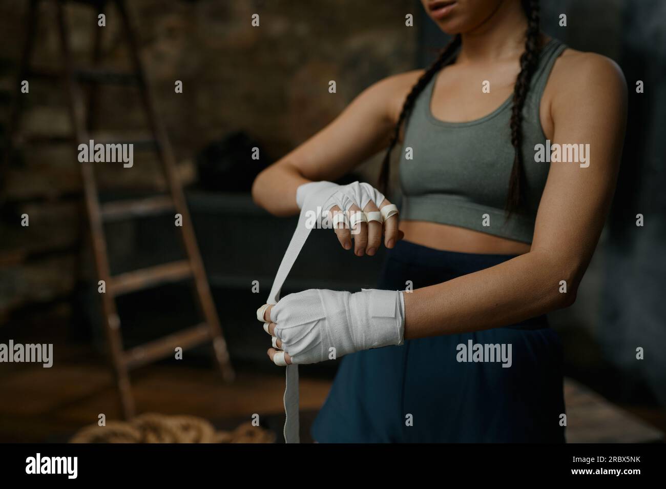 Vintage female boxer hi-res stock photography and images - Alamy