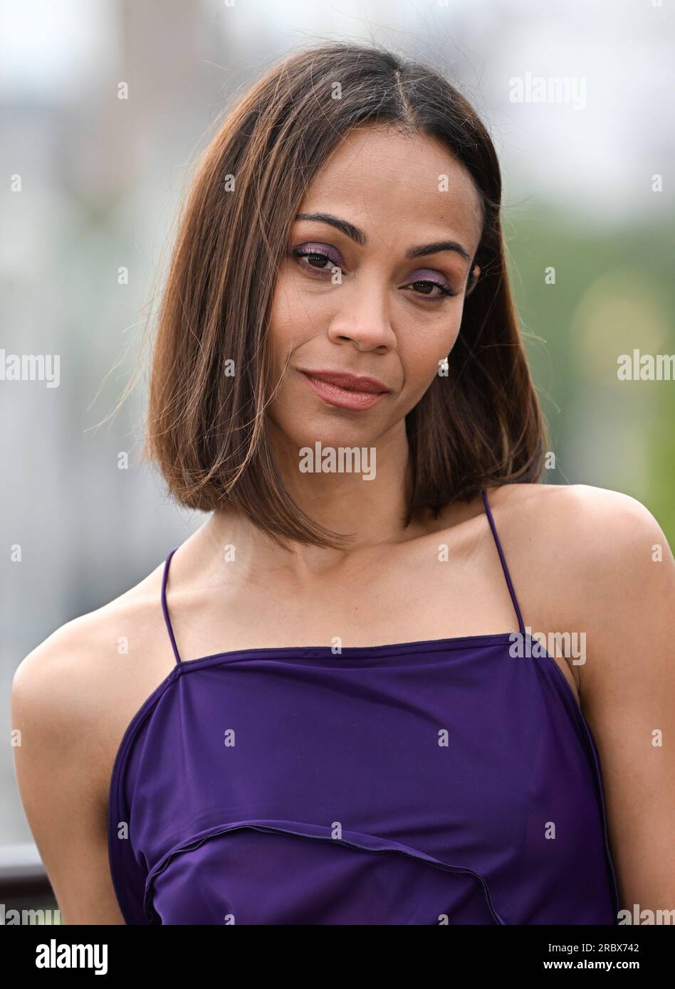 Zoe saldana special ops lioness hi-res stock photography and images - Alamy