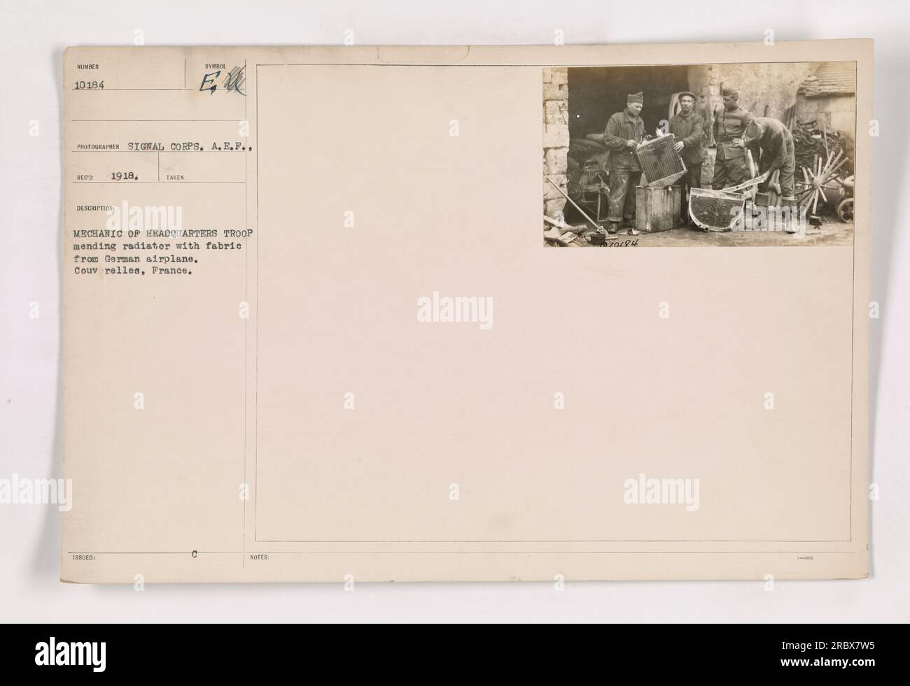 American signal corps vehicles hi-res stock photography and images - Alamy