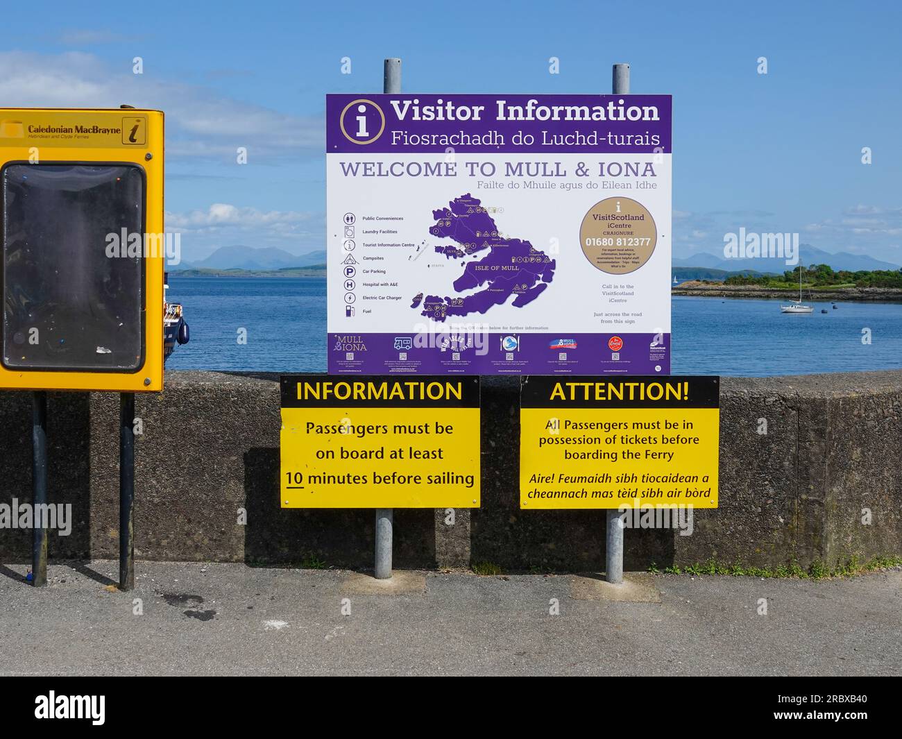 Visitor information signs in English and Scottish Gaelic, at Craignure ...