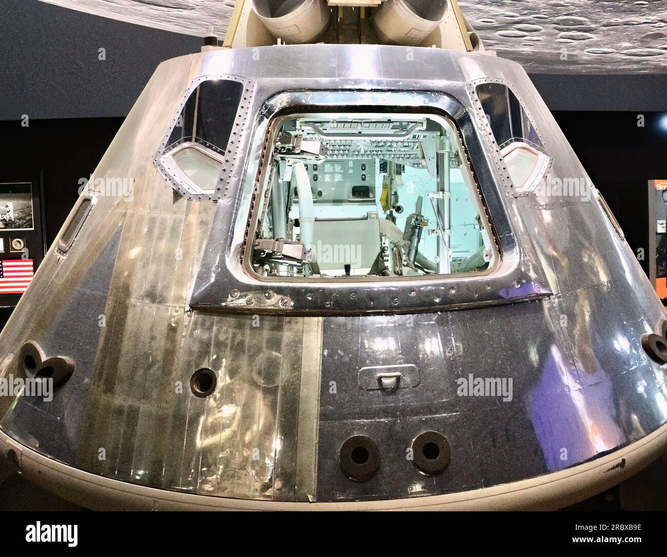 North American Aviation Apollo Command Module 007A The Museum of Flight ...
