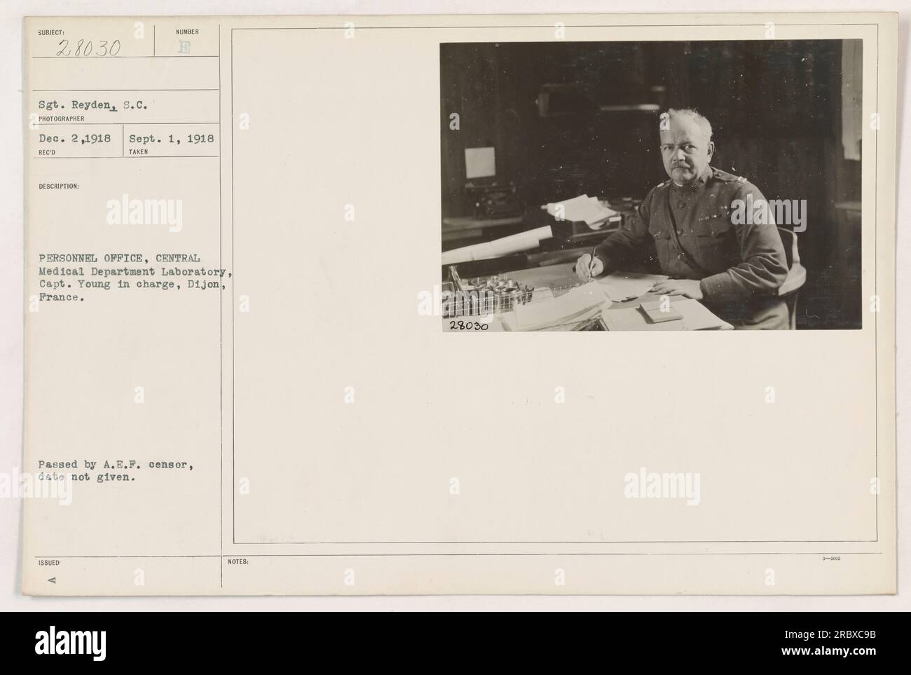 Central personnel office photograph hi-res stock photography and images ...