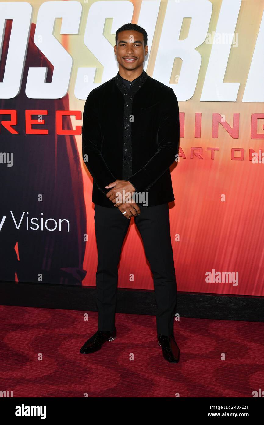 Greg tarzan hi-res stock photography and images - Alamy