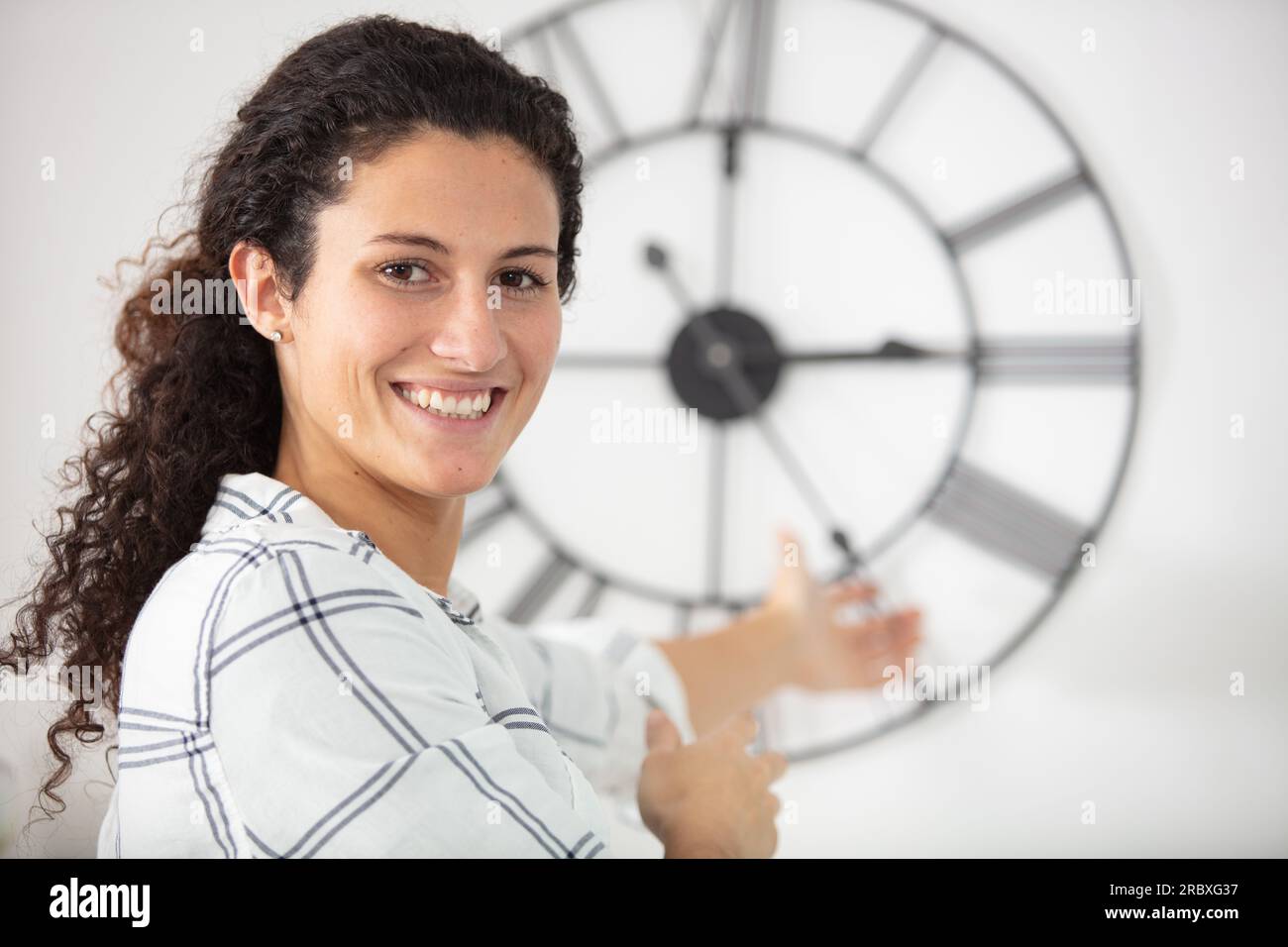 Throwing out clock hi-res stock photography and images - Alamy