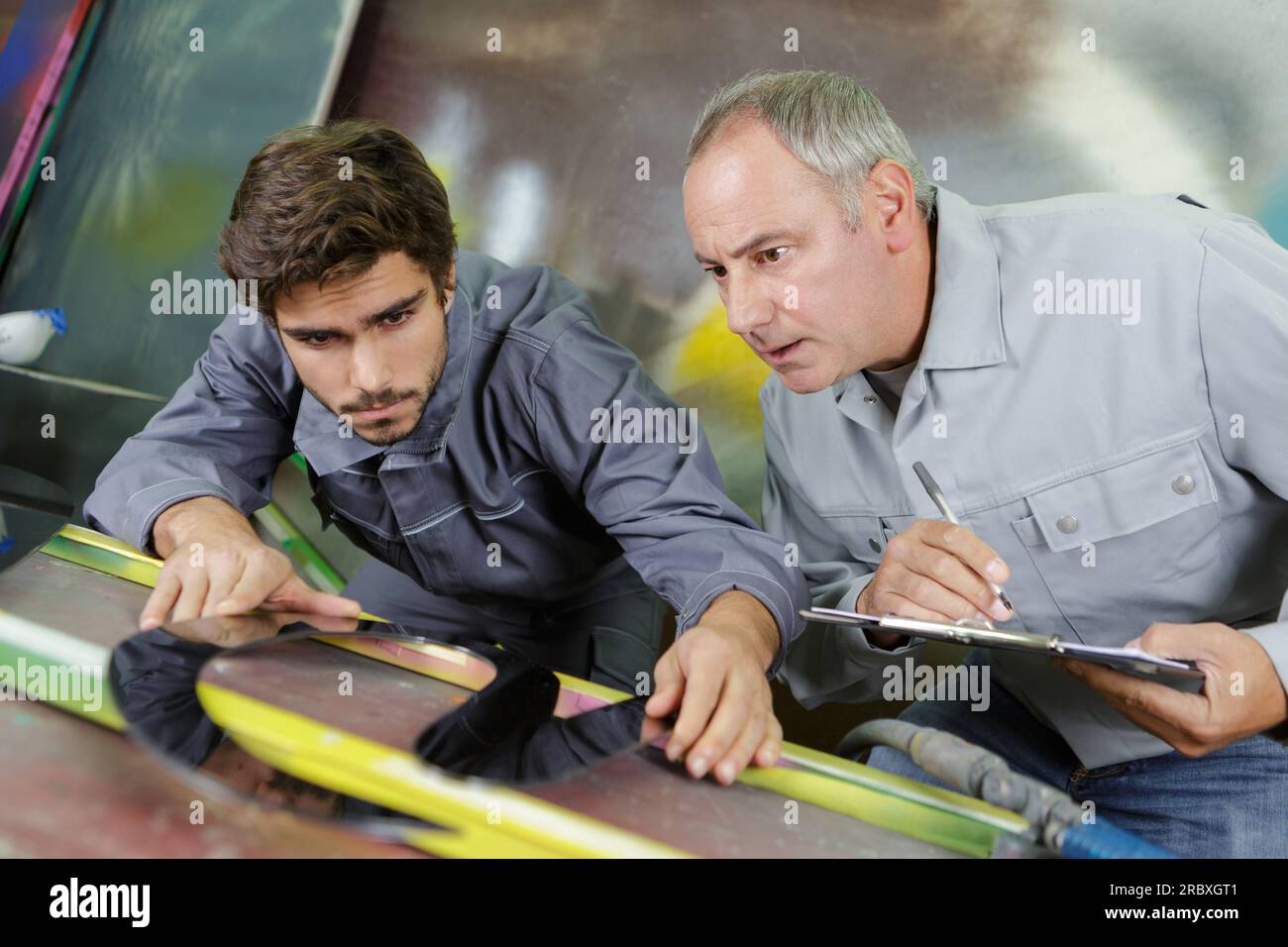 Warehouse assembly workers hi-res stock photography and images - Alamy