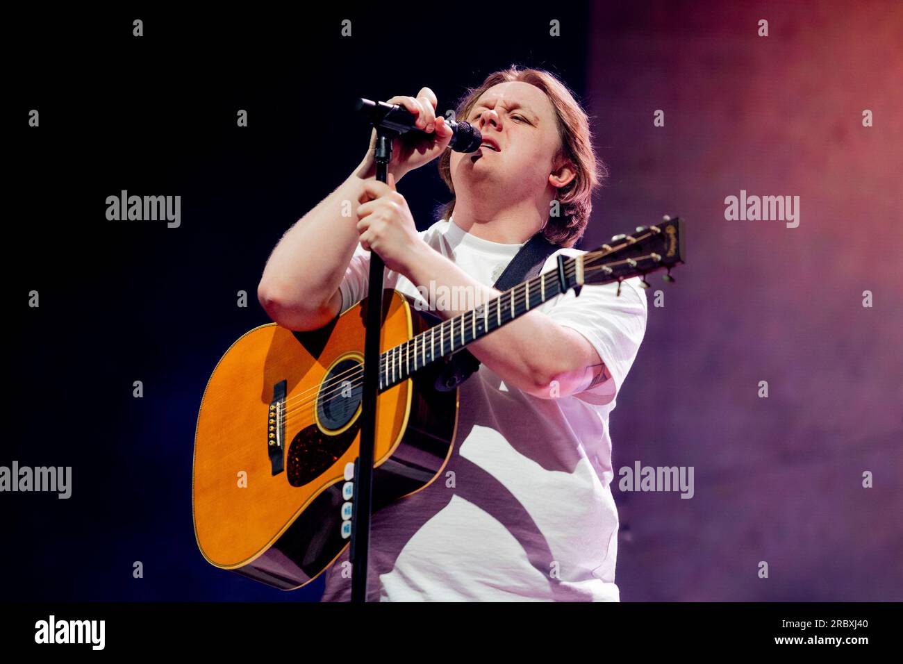 Italy 31 May 2023 Lewis Capaldi - Broken By Desire To Be Heavenly Sent ...
