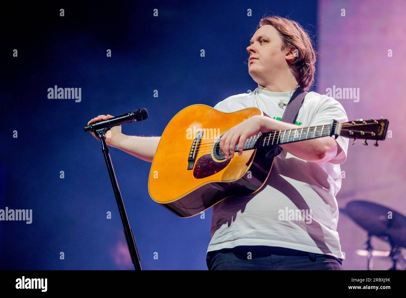 Italy 31 May 2023 Lewis Capaldi - Broken By Desire To Be Heavenly Sent ...