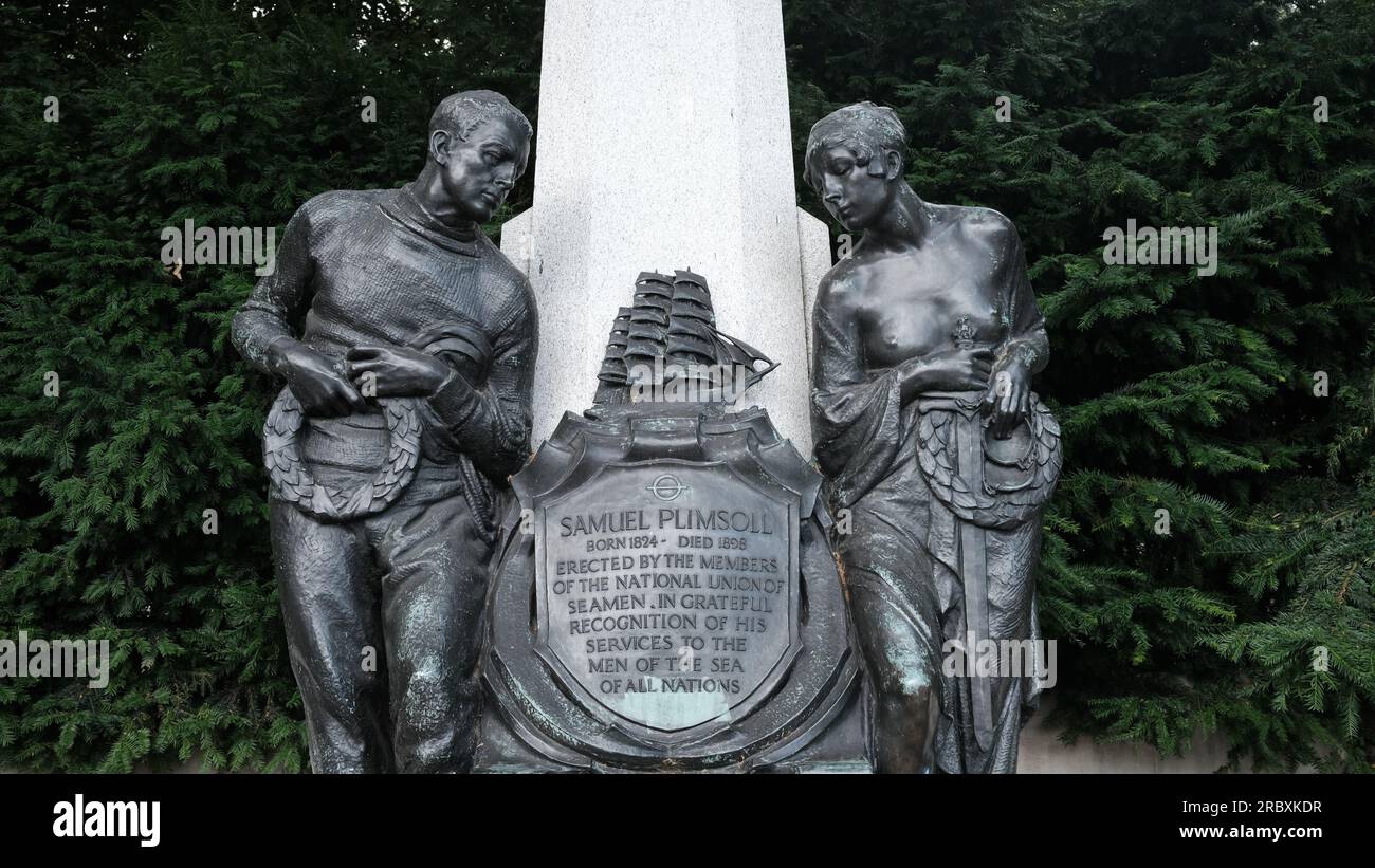 Plimsoll memorial hi-res stock photography and images - Alamy