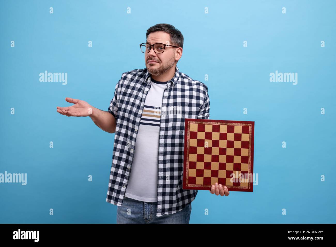 Man puzzled brain thinking hi-res stock photography and images - Alamy