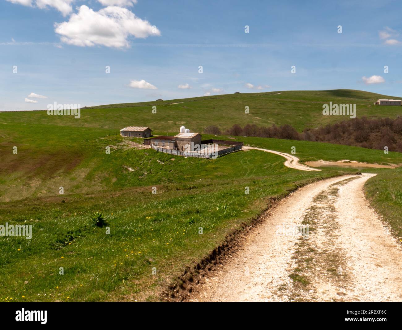 Italian hut in a mountain landscape near Verona Stock Photo - Alamy