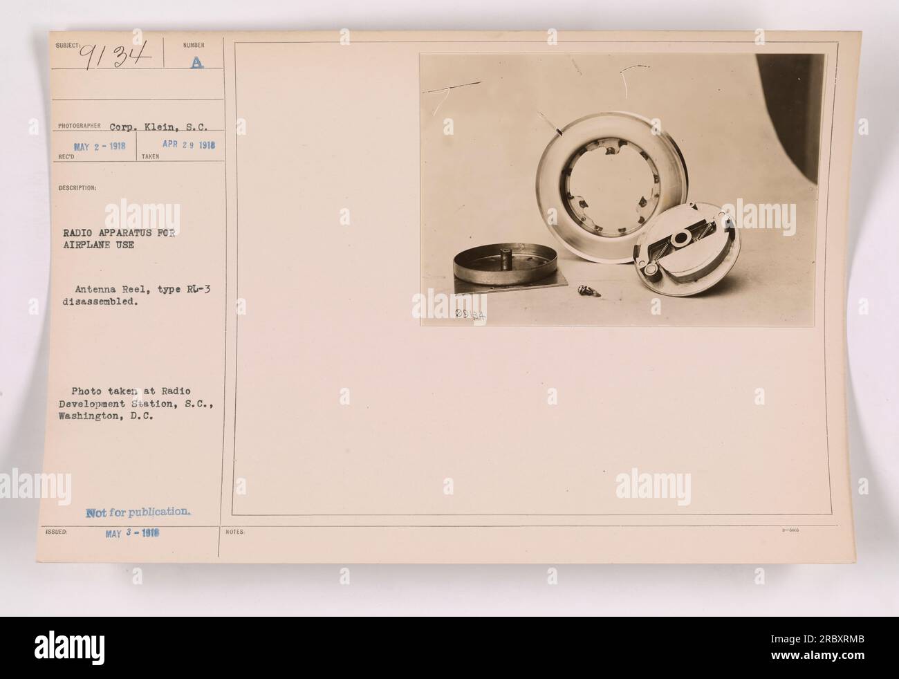 Image of a disassembled antenna reel (type R-3) for radio apparatus ...