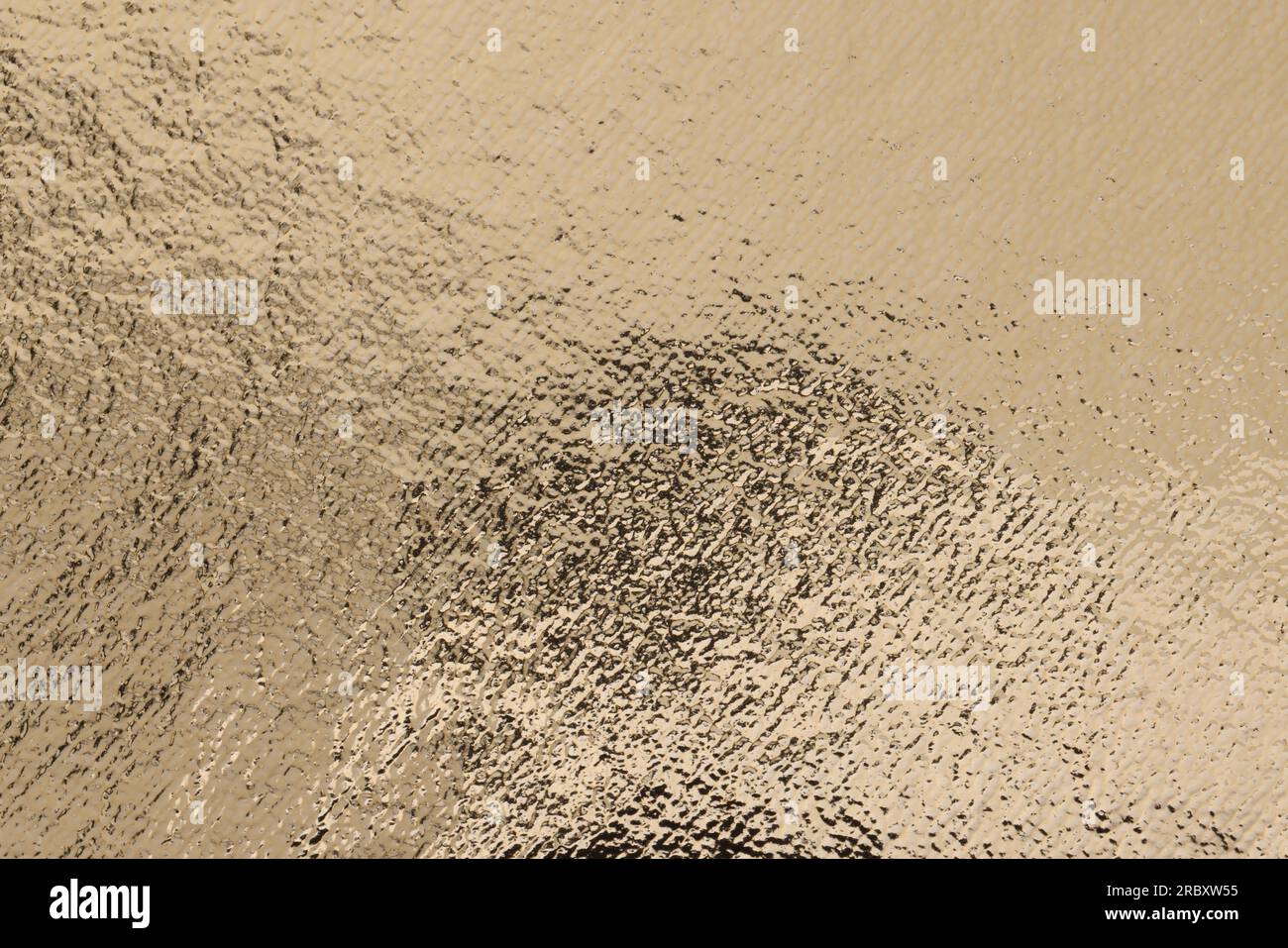 Edible gold leaf sheet as background, closeup Stock Photo - Alamy