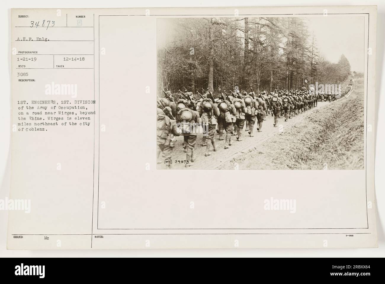 Soldiers from the 1st Engineers, 1st Division of the Army of Occupation ...