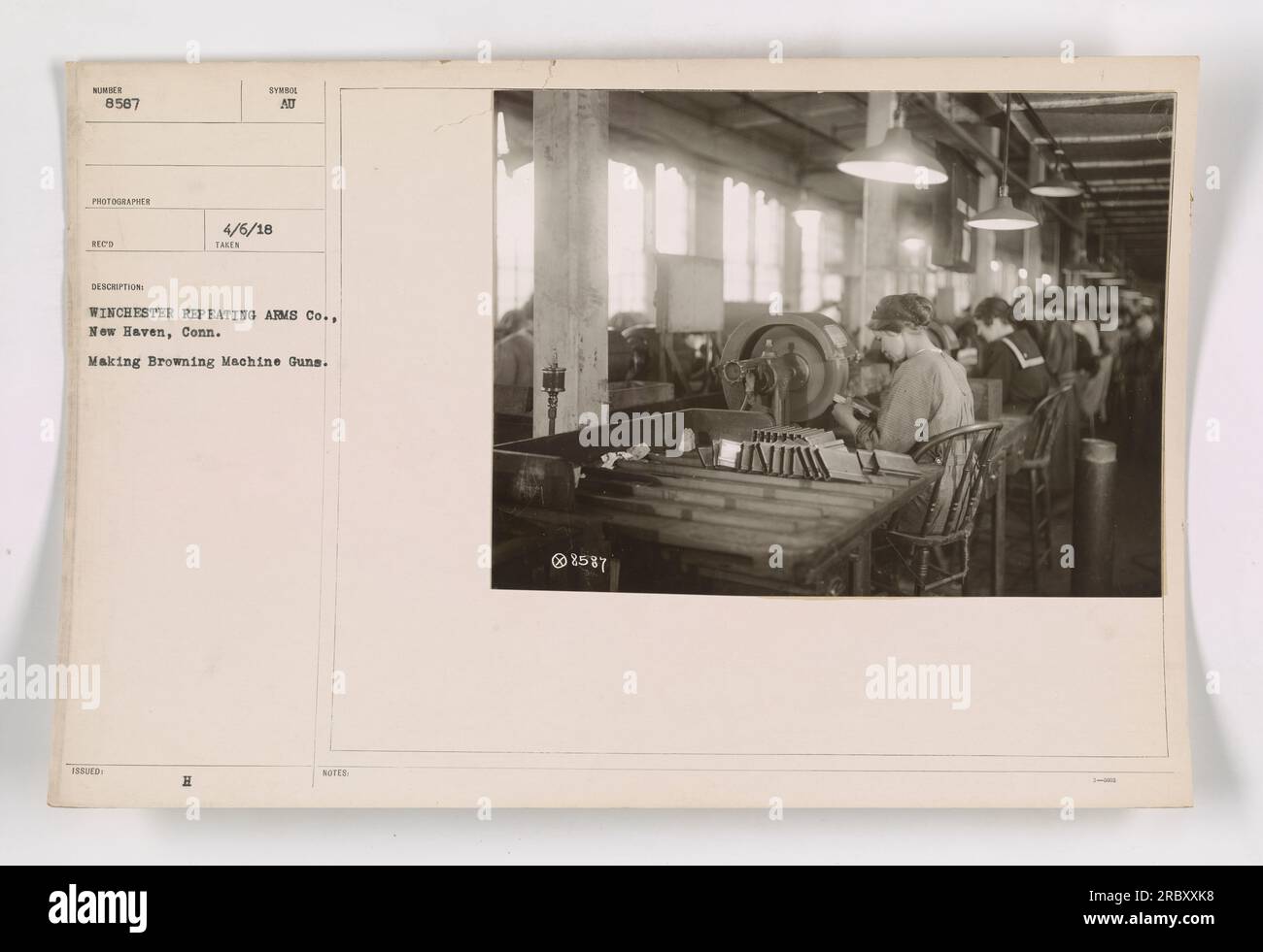 Workers at the Winchester Repeating Arms Co. in New Haven, Conn ...