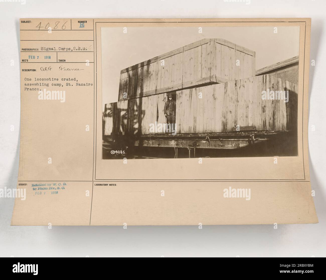 Crated locomotive hi-res stock photography and images - Alamy