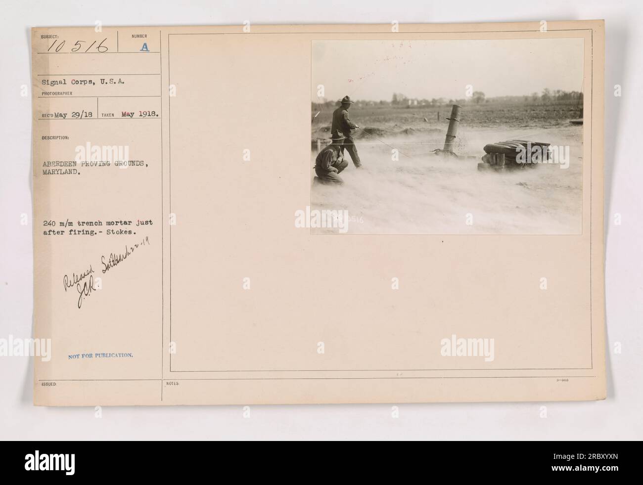 240 mm trench mortar hi-res stock photography and images - Alamy