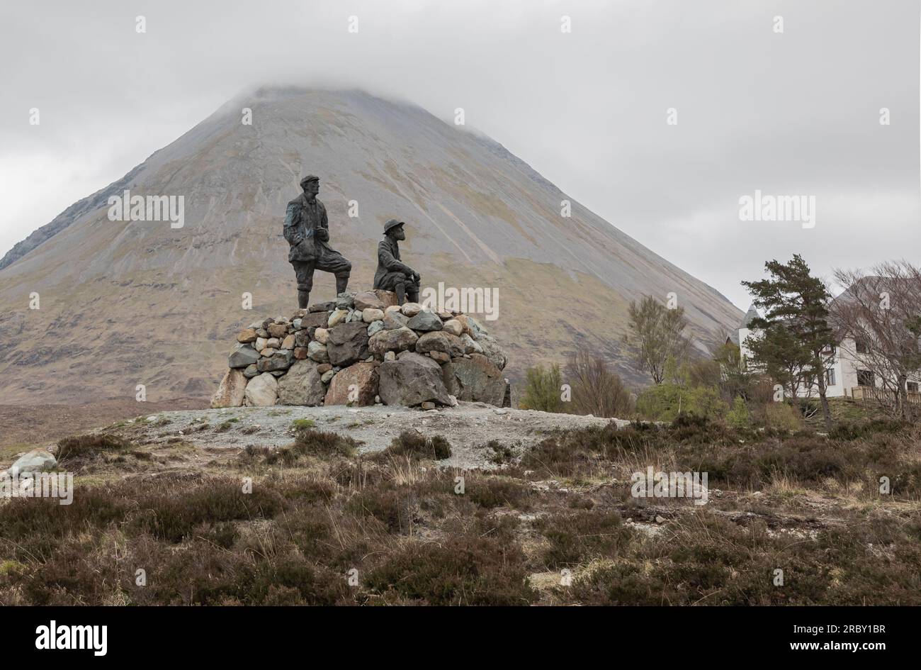 Scottish statues hi-res stock photography and images - Alamy
