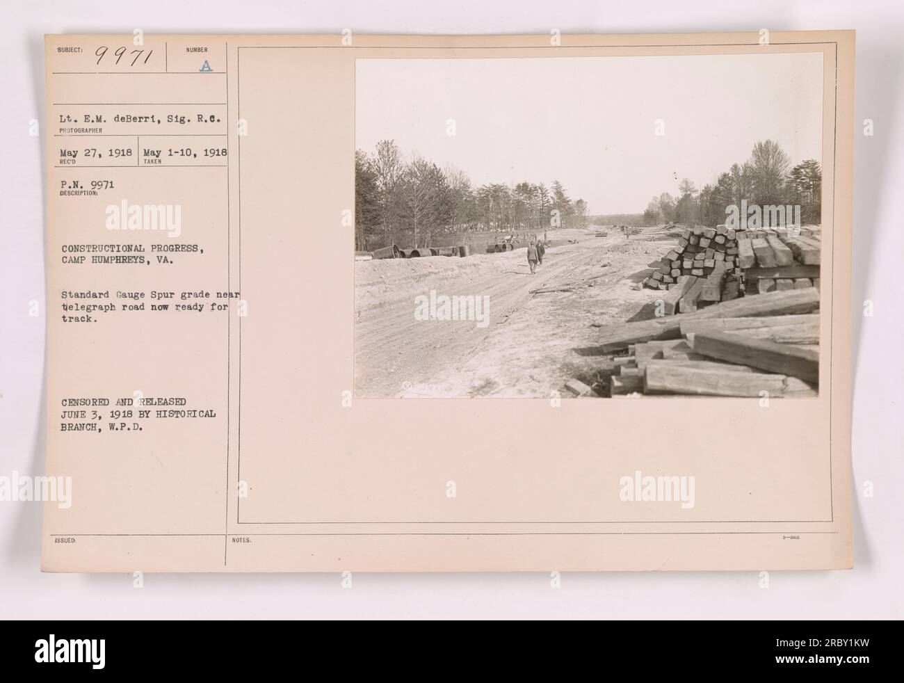 Constructional progress at Camp Humphreys, Virginia. A standard gauge ...