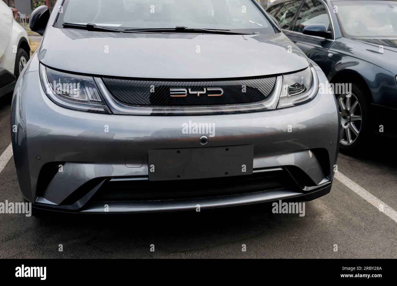 Byd car battery hi-res stock photography and images - Alamy