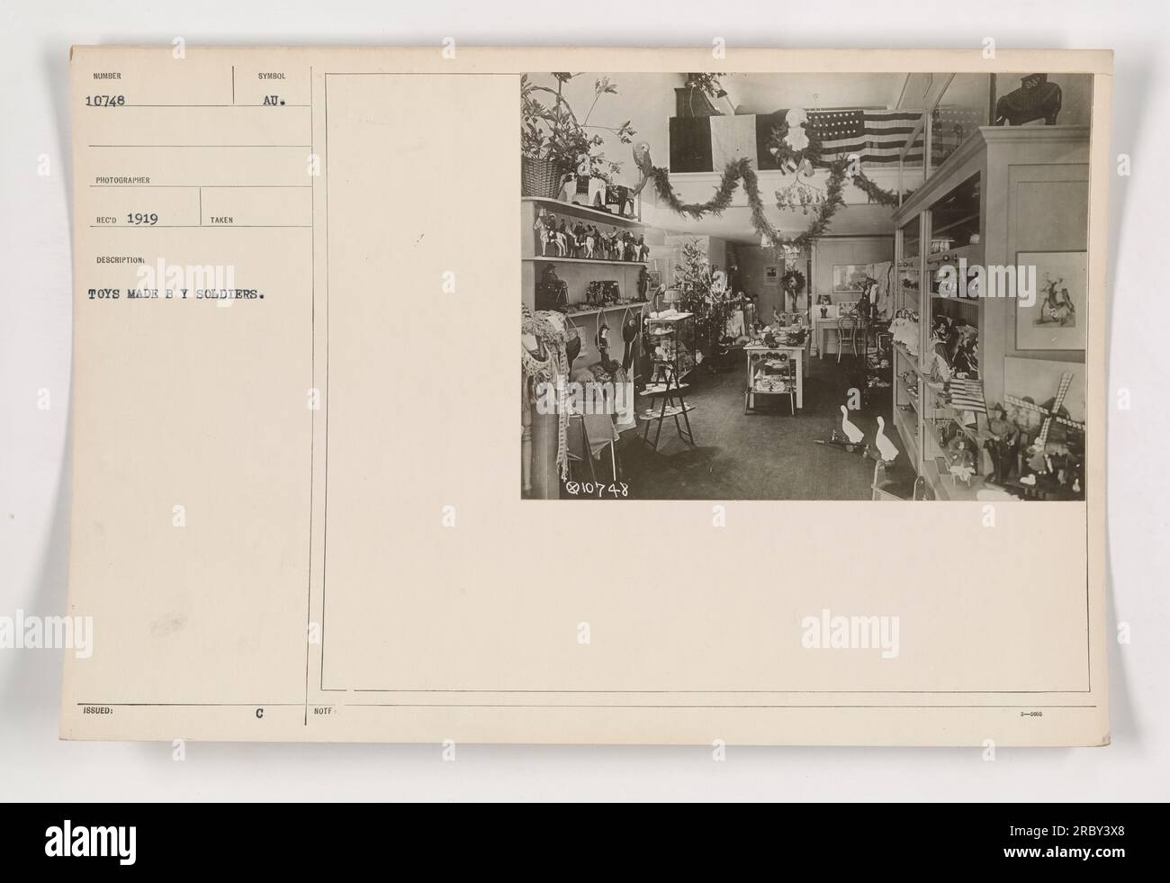 Soldiers during World War One making toys. This photograph (111-SC ...