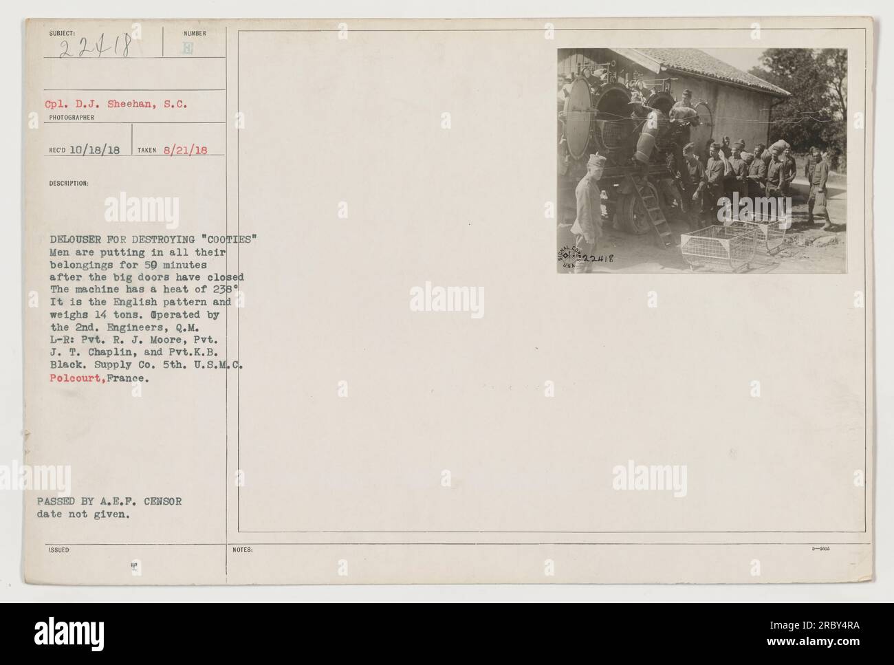Soldiers from the 2nd Engineers, Q.M. are shown packing their ...