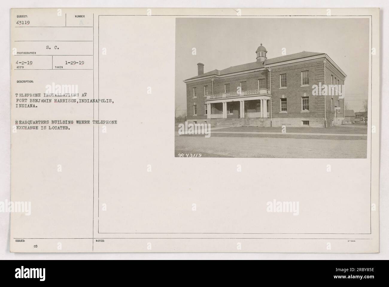 Photograph depicting the headquarters building at Fort Benjamin ...