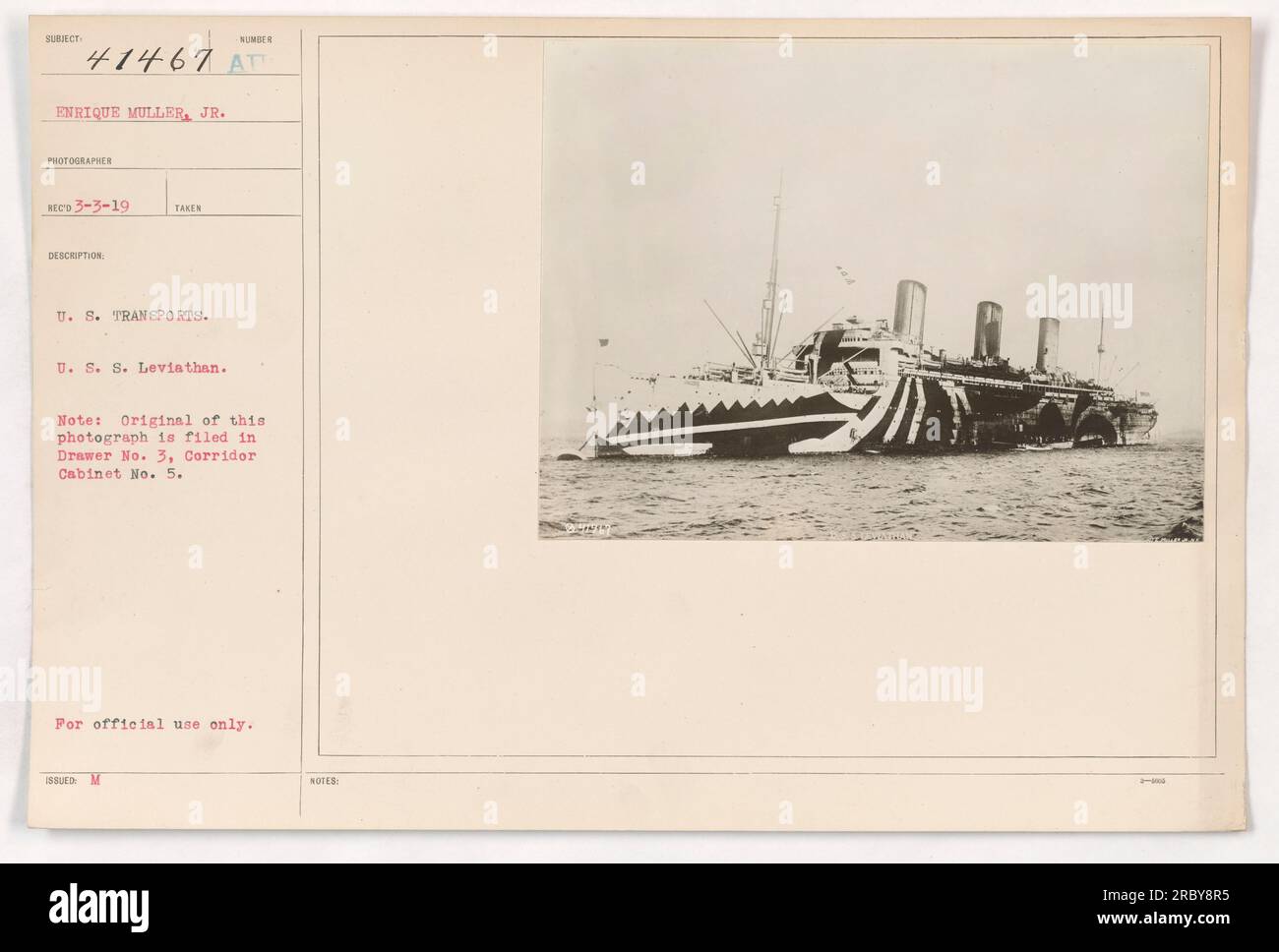 U.S. Soldiers boarding U.S. Transport U.S.S. Leviathan during World War ...