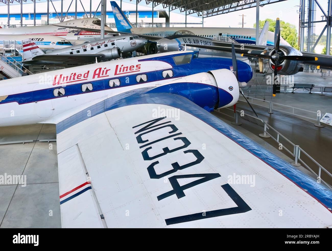 Boeing 247D first modern airliner the Museum of Flight Seattle ...