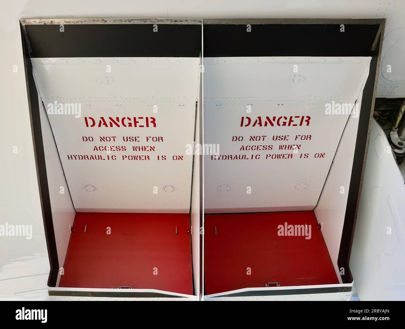 Jet engine intakes of the Aérospatiale and British Aircraft Corporation ...