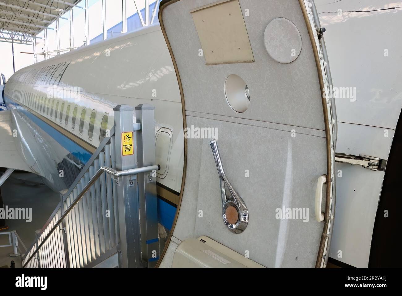 Open rear fuselage door Boeing VC-137B Air Force One presidential ...
