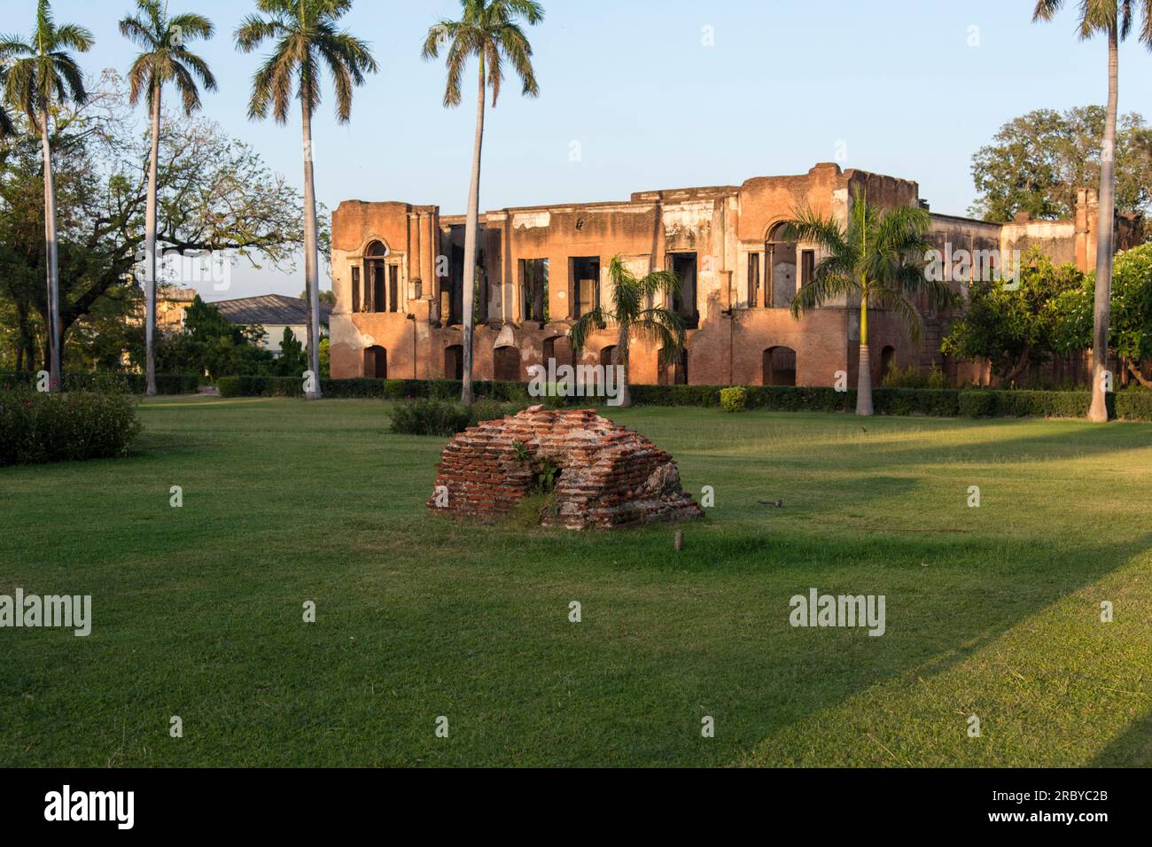 The British Residency complex in Lucknow, Uttar Pradesh, India Stock ...