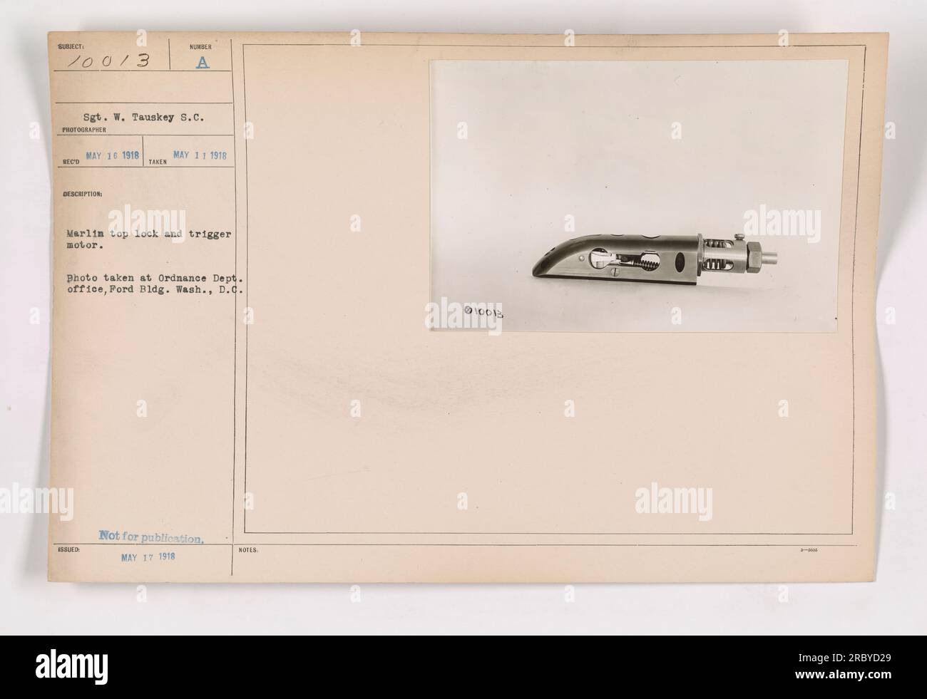 Motorized triggers hi-res stock photography and images - Alamy