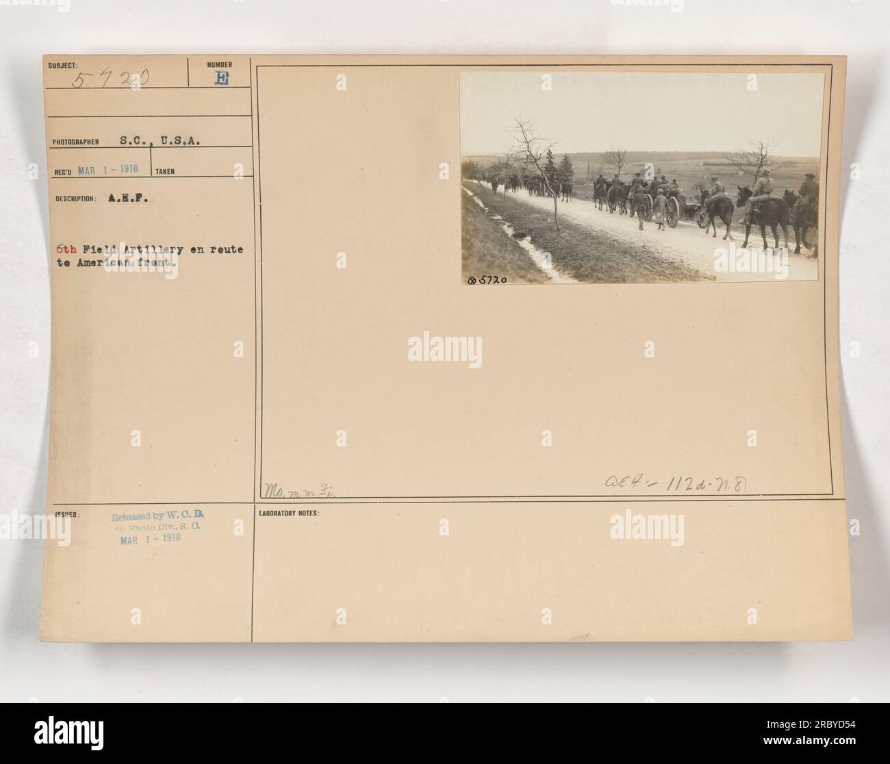 Soldiers from the 6th Field Artillery on their way to the American ...