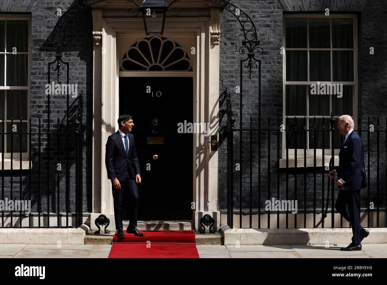 London, United Kingdom. 10th July, 2023. U.S President Joe Biden, right ...