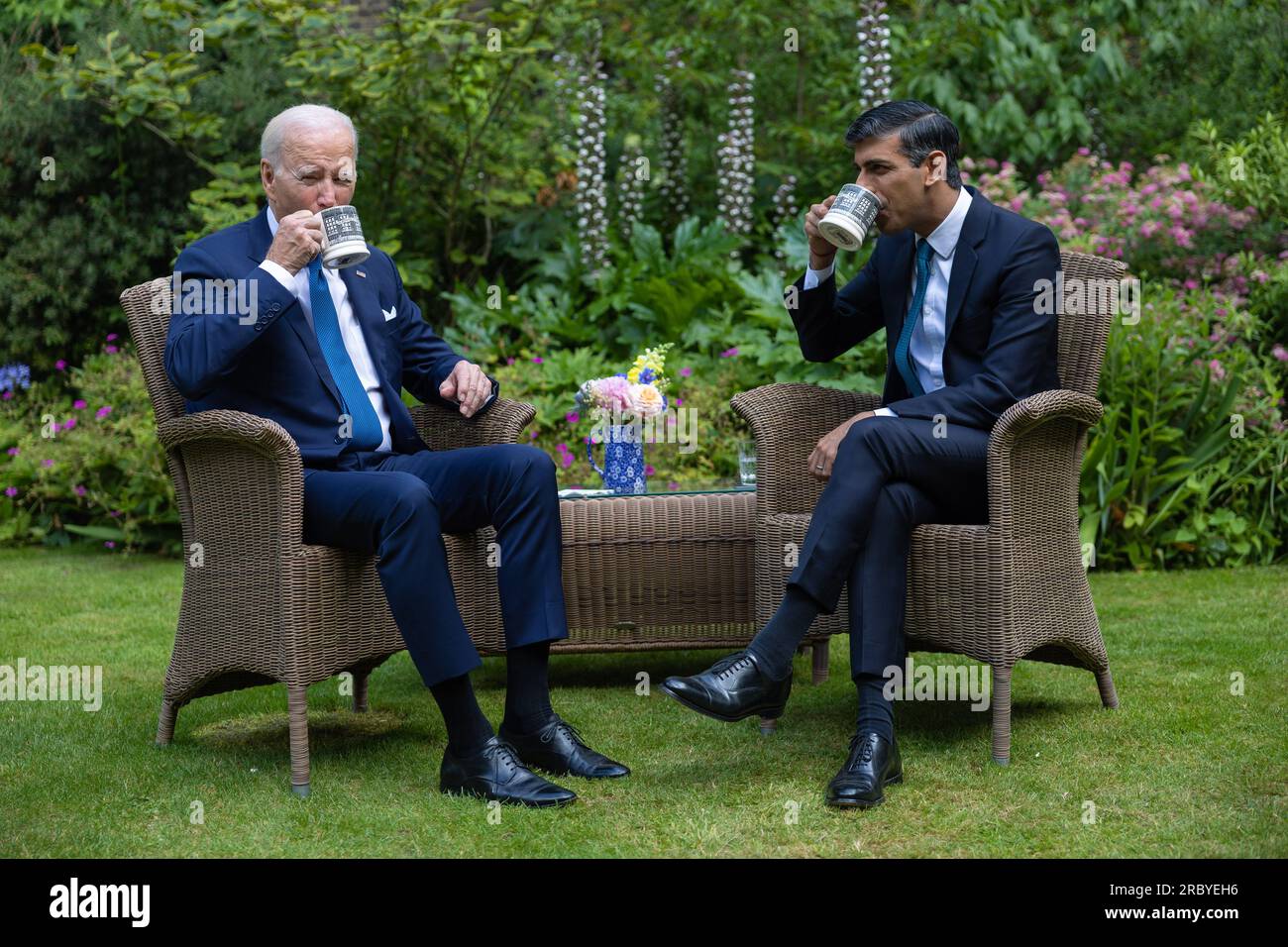 London, United Kingdom. 10th July, 2023. U.S President Joe Biden, left ...