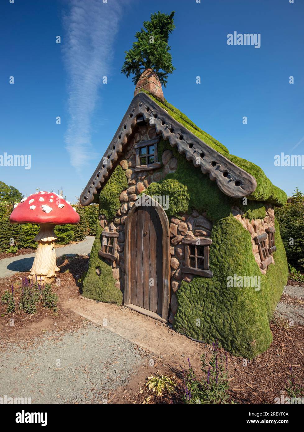 Daytime views of Lillidorei at The Alnwick Garden, Alnwick ...