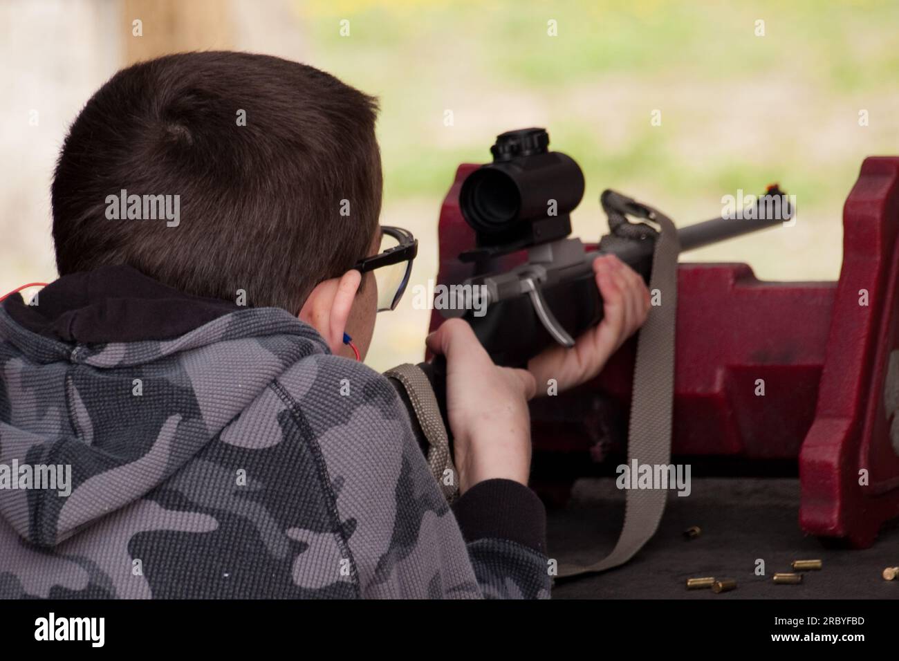 Junior shooter hi-res stock photography and images - Alamy