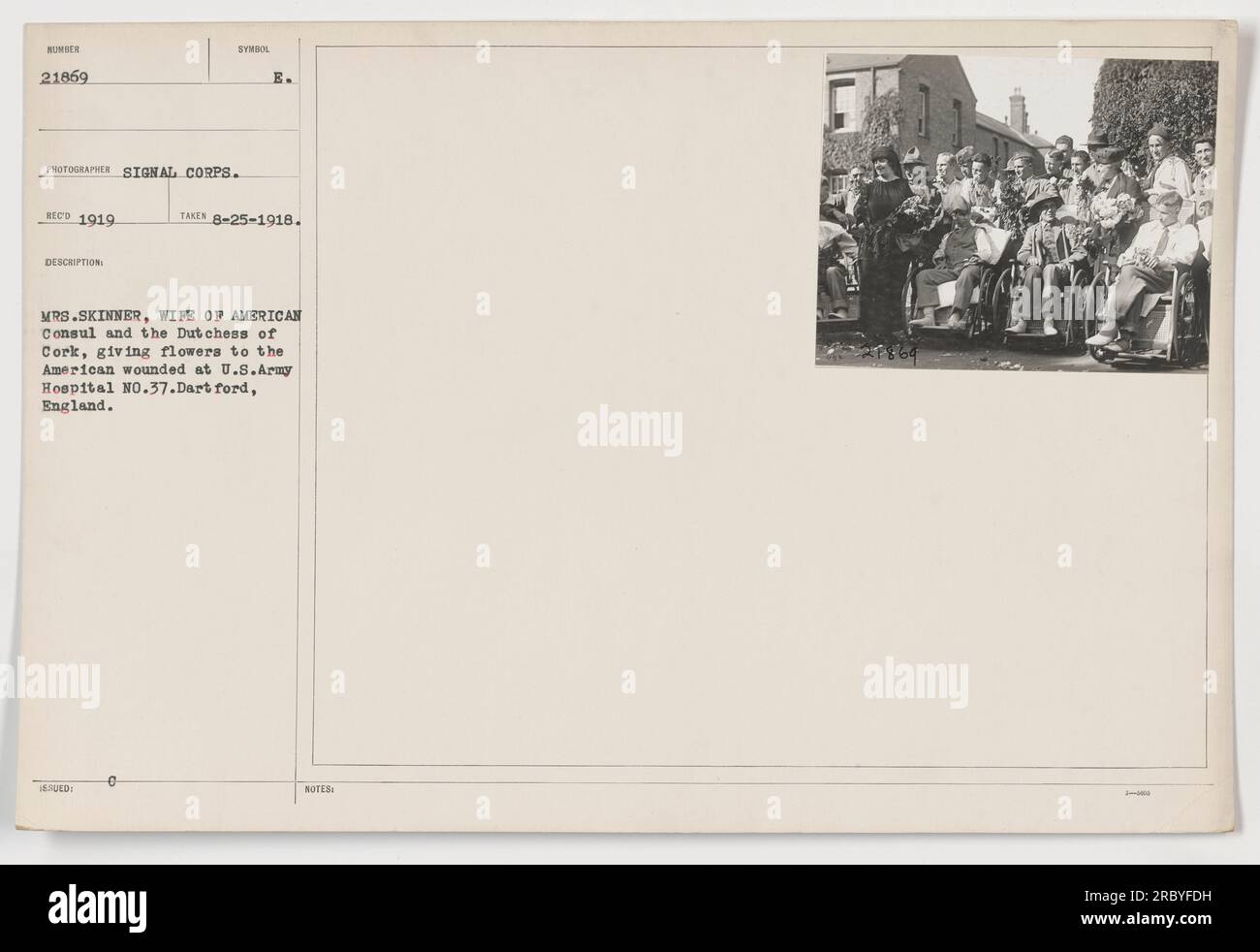 Mrs. Skinner and the Duchess of Cork visiting a U.S. Army hospital in ...