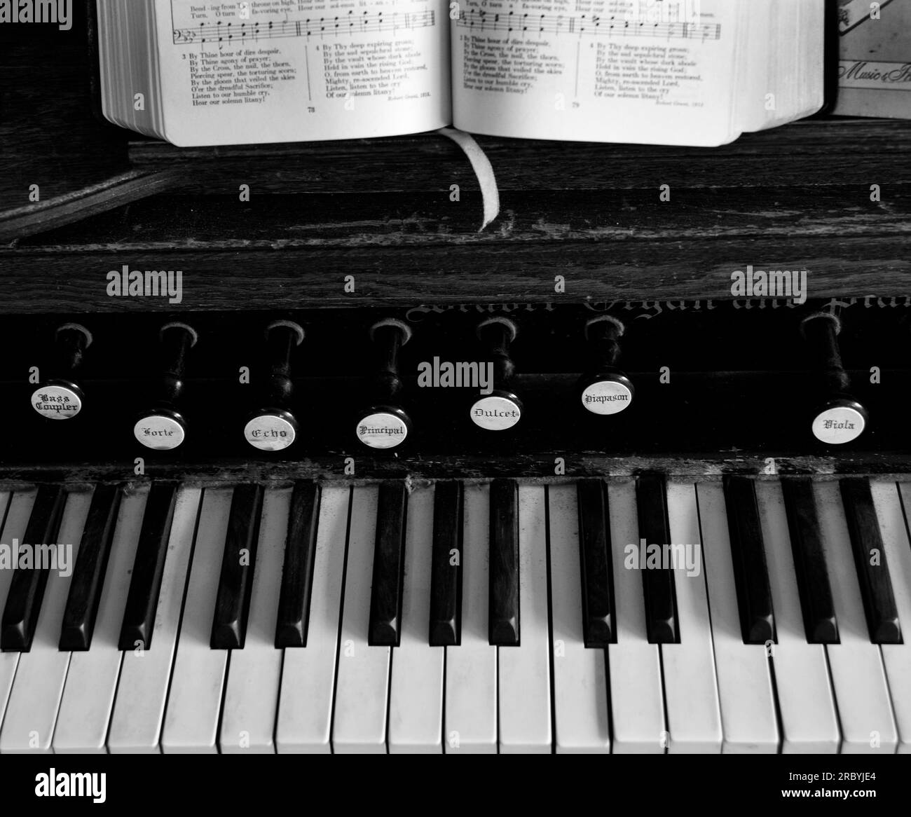 Pump organ Black and White Stock Photos & Images - Alamy