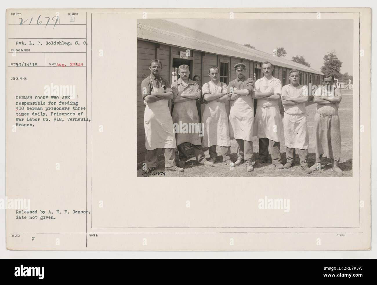 German cooks responsible for feeding 900 German prisoners three times ...