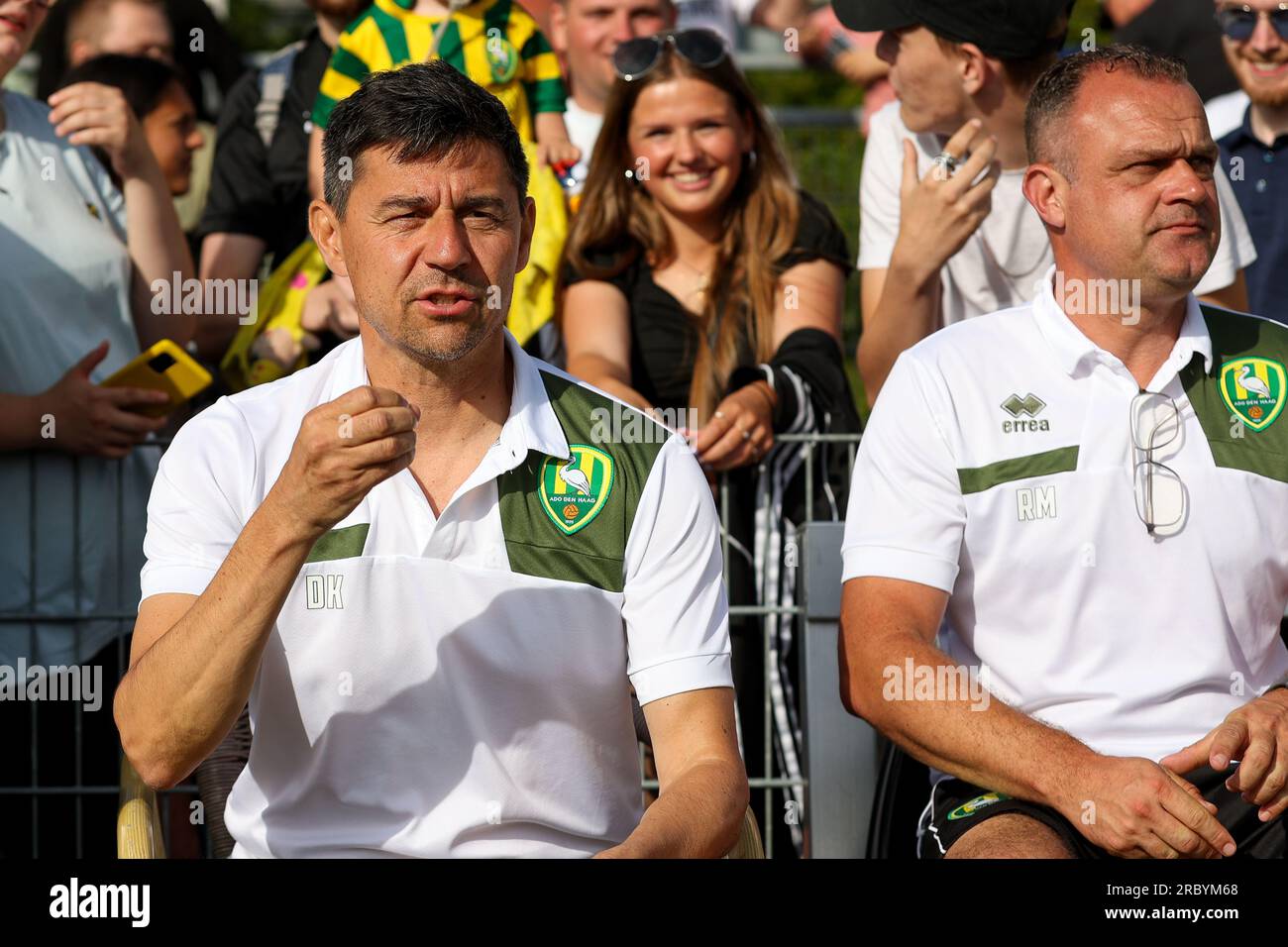 Raymond mulder hi-res stock photography and images - Alamy