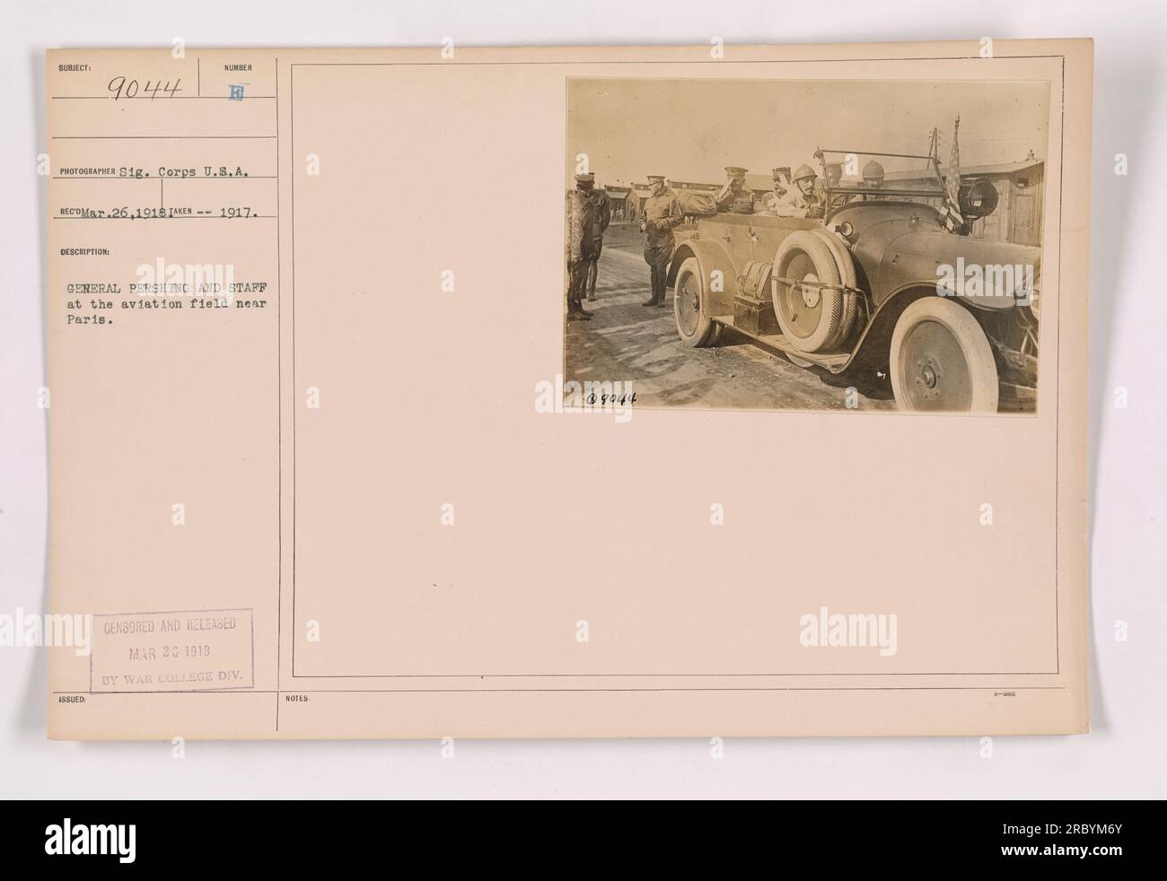 U s army signal corps photographer hi-res stock photography and images ...